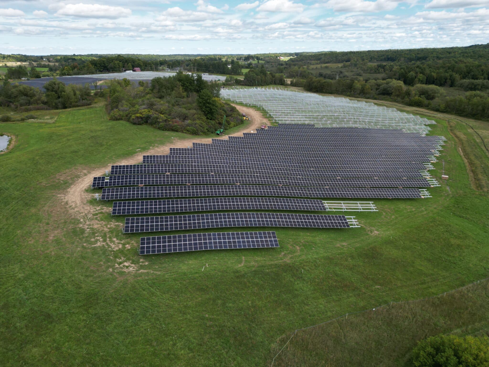What is Community-Scale Solar? - Sun Pull Wire